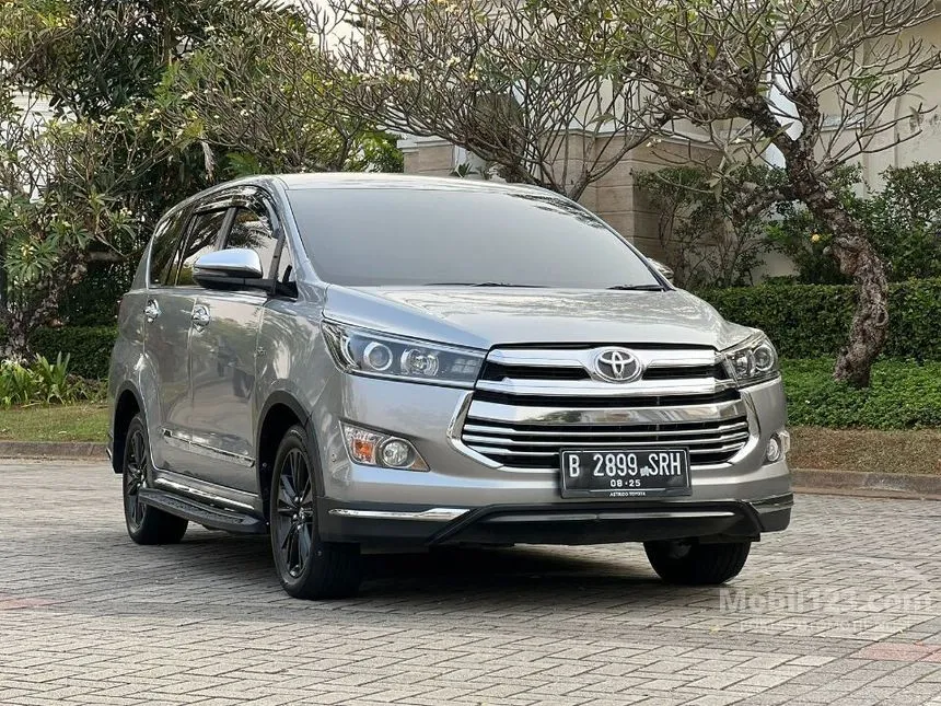 Jual Mobil Toyota Innova Venturer 2020 2.0 di Banten Automatic Wagon ...
