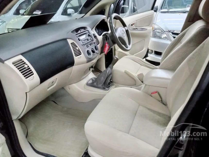 Jual Mobil Toyota Kijang Innova 2008 G 2.0 di Jawa Timur Manual MPV ...
