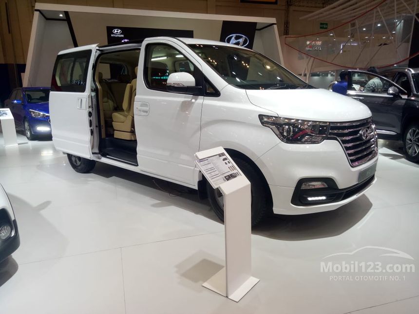 Jual Mobil Hyundai H-1 2019 Elegance 2.5 di DKI Jakarta Automatic MPV ...