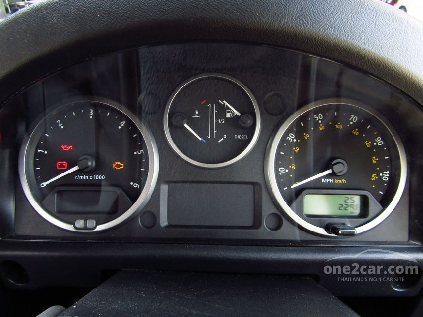 Land Rover Defender 2017 (ปี 95-15) 90 2.2 เกียร์ธรรมดา สีขาว | One2car ...