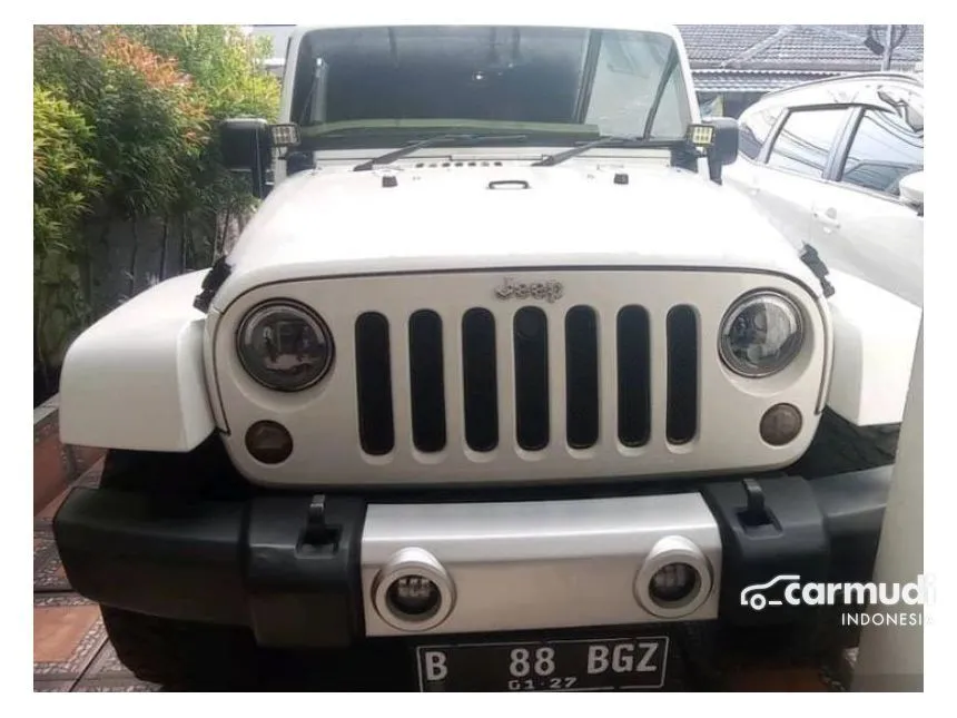 Jual Mobil Jeep Wrangler 2014 Sahara 3.6 di Jawa Barat Automatic SUV ...