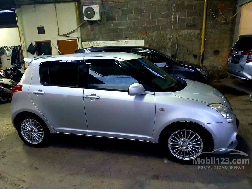 Jual Mobil Suzuki Swift 2011 GT3 1.5 di DKI Jakarta Automatic Hatchback ...