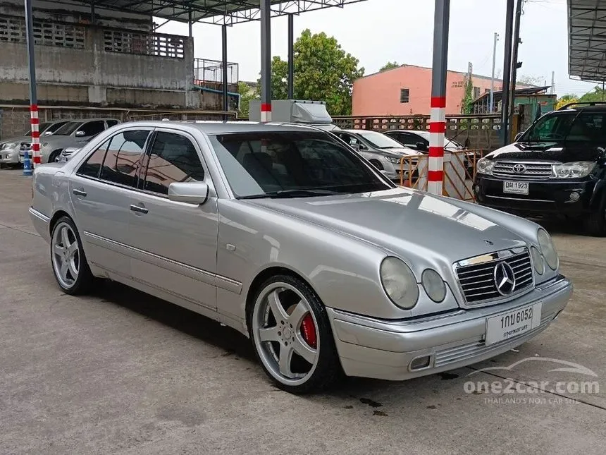 1999 Mercedes-Benz E230 2.3 W210 (ปี 95-03) Elegance Sedan for sale on One2car