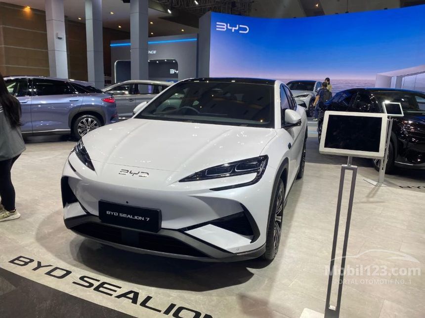 Jual Mobil BYD Sealion 7 2025 Performance di Jawa Barat Automatic SUV ...