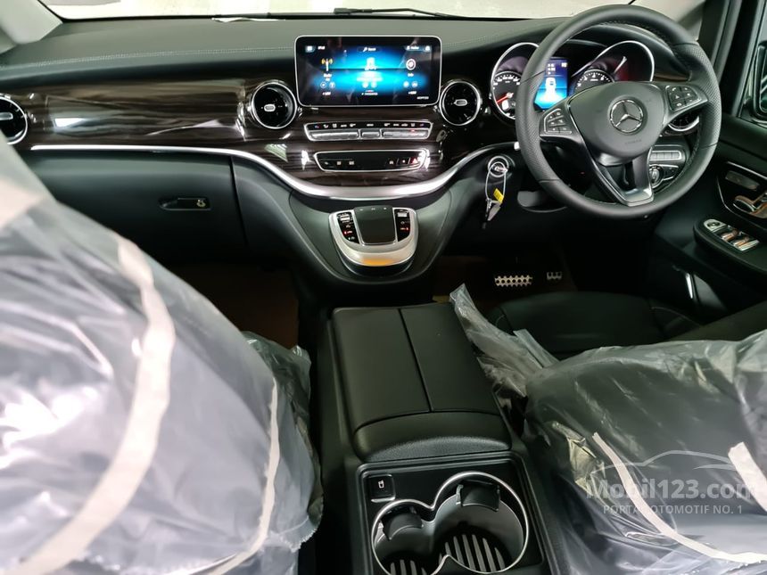Jual Mobil Mercedes-Benz V260 2020 Avantgarde 2.0 di DKI Jakarta ...