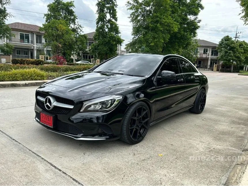 2017 Mercedes-Benz CLA200 1.6 W117 (ปี 14-18) Urban Sedan มือสอง One2car
