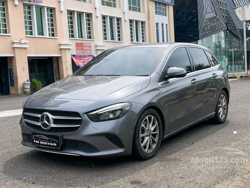 Jual Mobil Mercedes-Benz B200 2018 Progressive Line 1.3 di DKI Jakarta ...