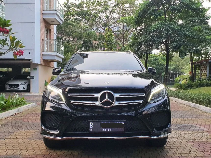 Jual Mobil Mercedes-Benz GLE400 2018 4MATIC AMG 3.0 di DKI Jakarta Automatic SUV Hitam Rp 950. ...
