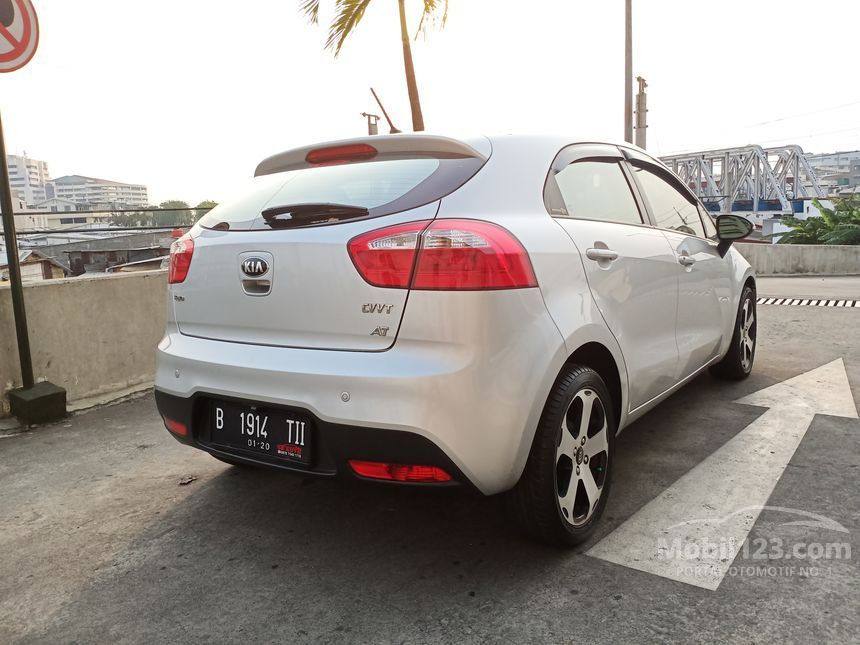 Jual Mobil KIA Rio 2015 Platinum 1.4 di DKI Jakarta Automatic Hatchback ...