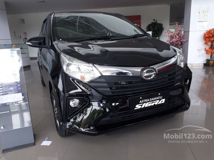Jual Mobil Daihatsu Sigra 2021 R 1.2 di DKI Jakarta Automatic MPV Hitam ...