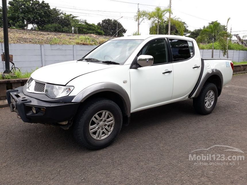 Jual Mobil Mitsubishi Strada Triton 2014 GLS 2.5 di DKI Jakarta Manual ...