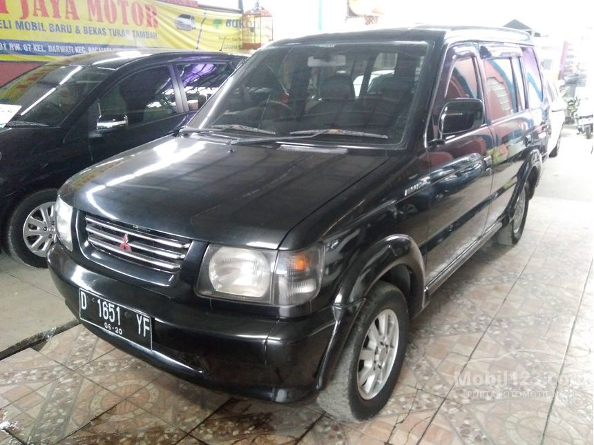 Jual Mobil Mitsubishi Kuda 2000 GLS 2.5 di Jawa Barat Manual MPV Hitam ...