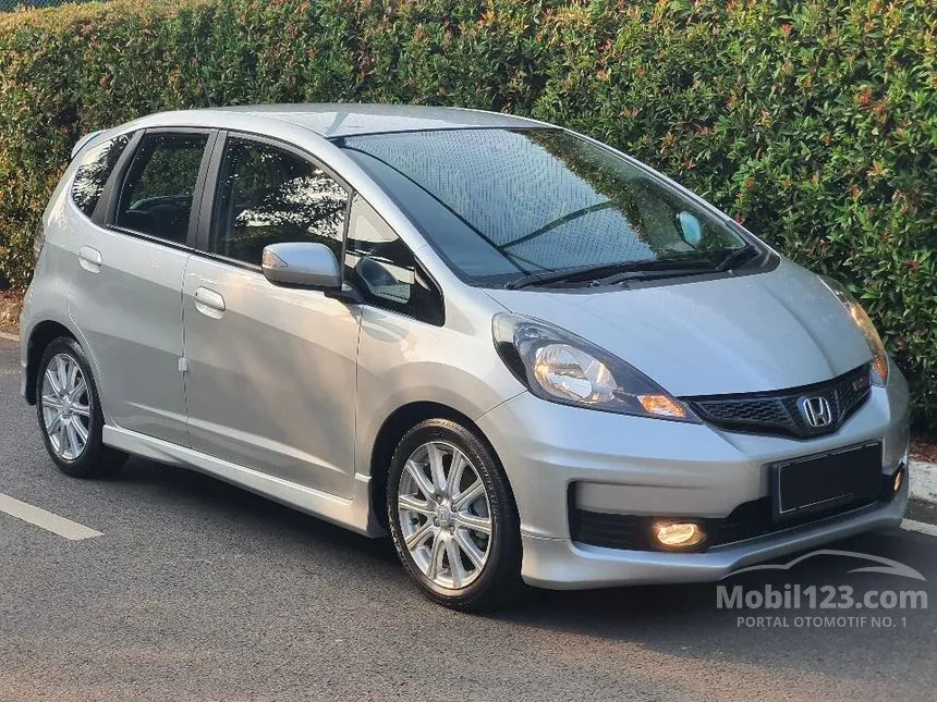 Jual Mobil Honda Jazz 2013 RS 1.5 di DKI Jakarta Automatic Hatchback Silver Rp 159.000.000 ...