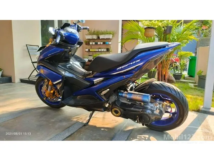Jual Motor Yamaha Aerox 2017 0.2 di Jawa Timur Automatic Others Biru Rp ...