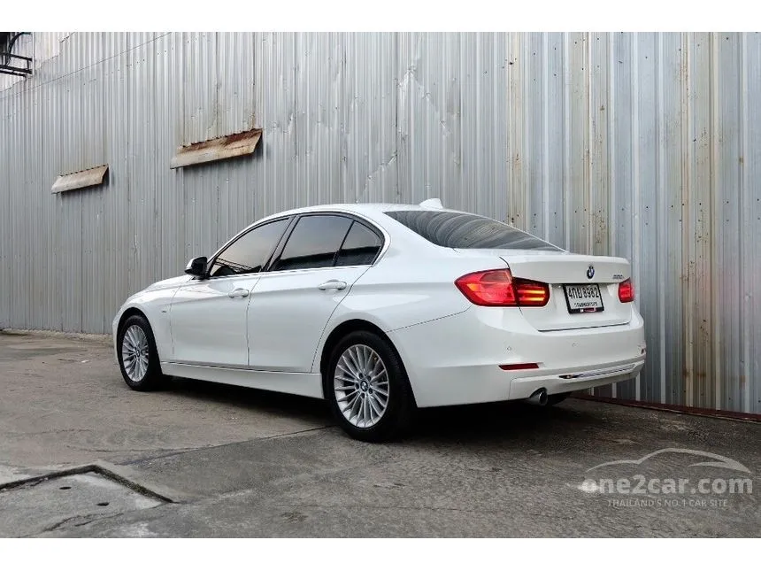 2015 BMW 320i 2.0 F30 (ปี 11-16) Sedan มือสอง One2car