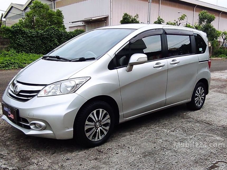 Jual Mobil Honda Freed 2013 E 1.5 di DKI Jakarta Automatic MPV Silver Rp 155.000.000 - 7742991 ...