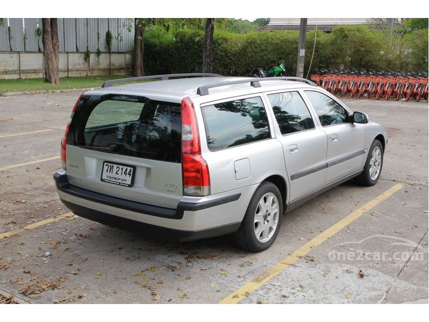 2002 Volvo V70 2.3 (ปี 00-08) XC Wagon AT for sale on One2car