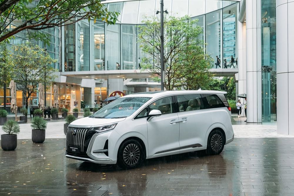 Deretan Mobil Baru Januari 2025: Dari MPV Listrik hingga SUV Hybrid ...