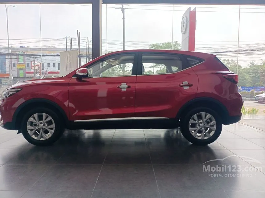 Jual Mobil MG ZS 2022 Activate 1.5 di Jawa Barat Automatic Wagon Merah ...
