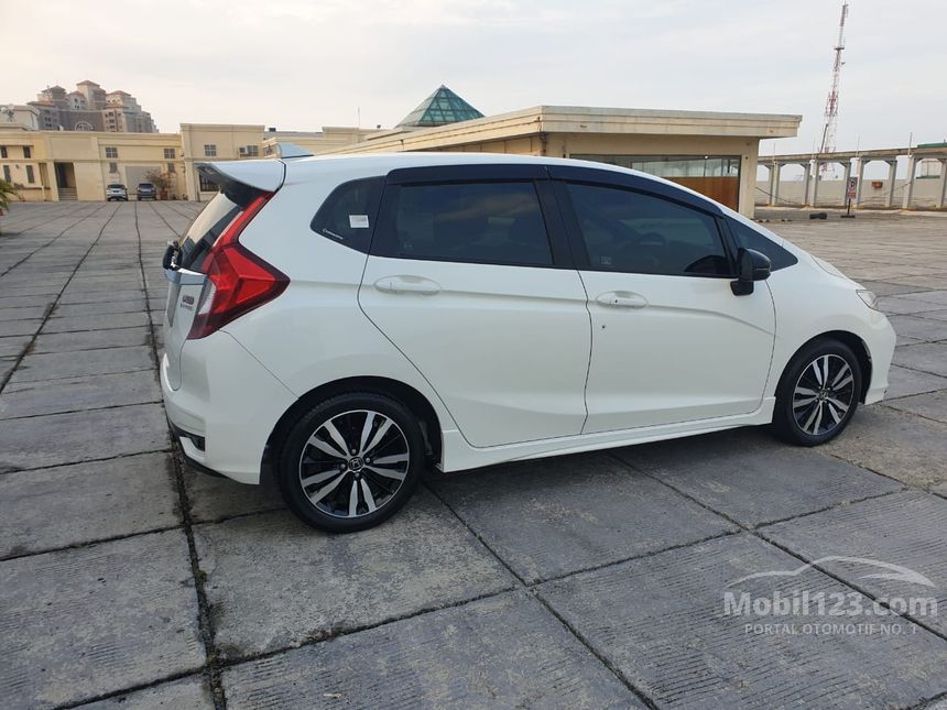 Jual Mobil Honda Jazz 2018 RS 1.5 di DKI Jakarta Automatic Hatchback ...