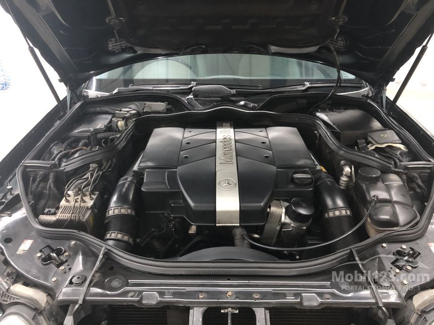 Jual Mobil Mercedes-Benz E240 2005 2.6 di Jawa Barat Automatic Sedan ...