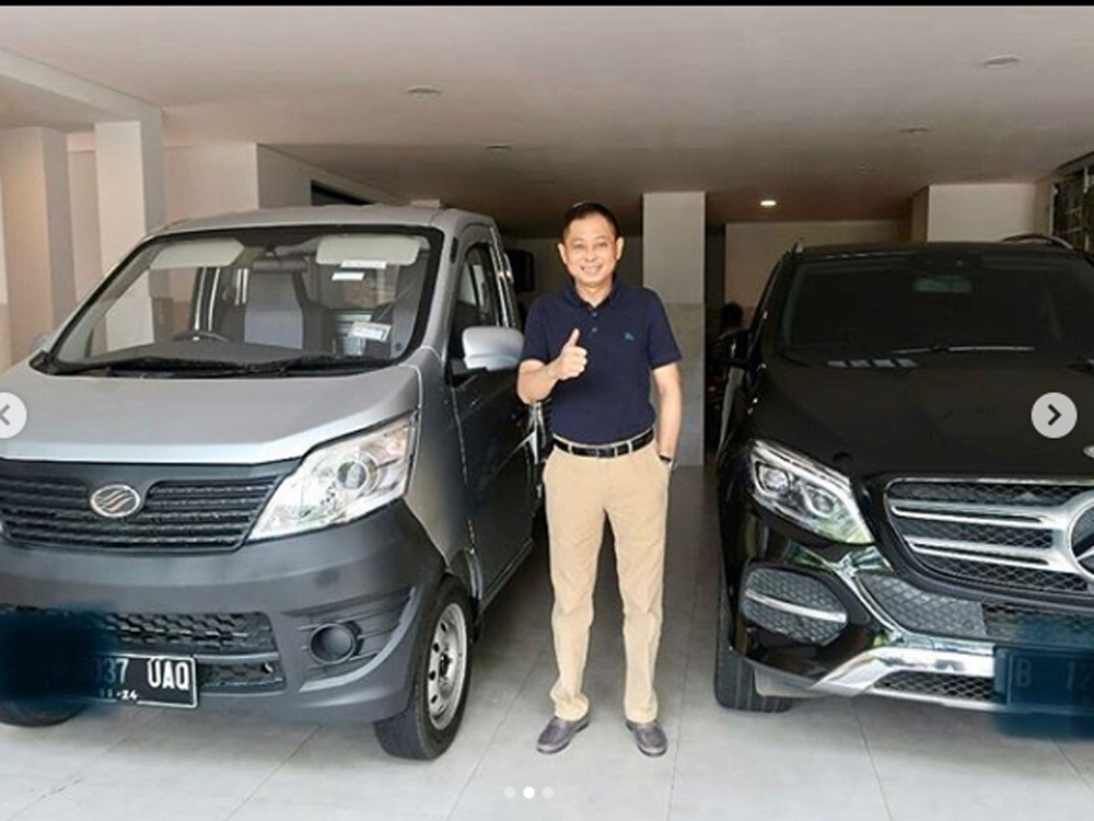 Esemka Bima Muncul di Medsos, Foto Bareng Ignasius Jonan - Berita ...