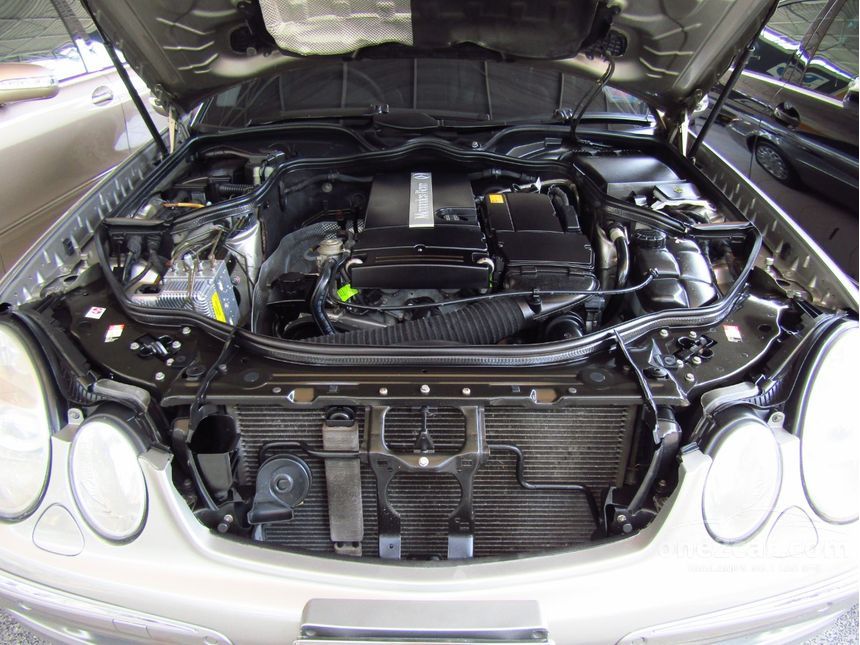 2005 Mercedes-Benz E200 Kompressor 1.8 W211 (ปี 03-09) Elegance Sedan ...