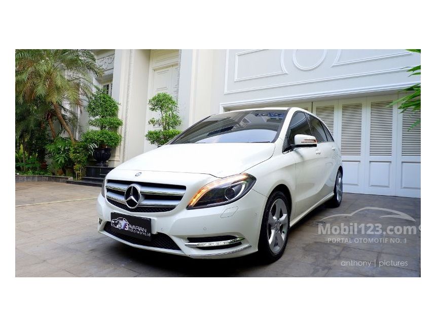 Jual Mobil Mercedes-Benz B200 2014 Sport 1.6 di DKI Jakarta Automatic ...