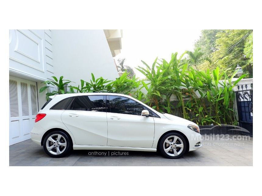 Jual Mobil Mercedes-Benz B200 2014 Sport 1.6 di DKI Jakarta Automatic ...
