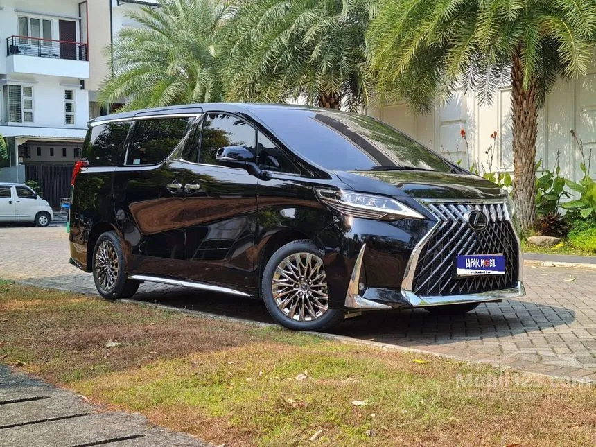Jual Mobil Lexus LM350 2022 3.5 di DKI Jakarta Automatic Van Wagon Hitam Rp 2.450.000.000 ...