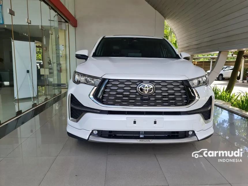 Toyota Kijang Innova Zenix 2023 Q HV TSS Modellista 2.0 in DKI Jakarta ...