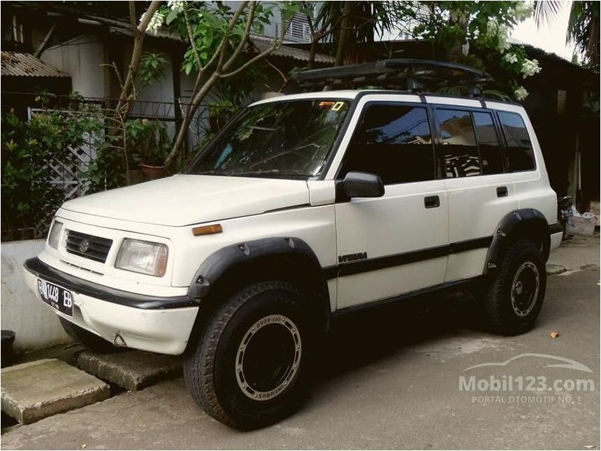 Jual Mobil Suzuki Vitara 1993 1.6 di DKI Jakarta Manual SUV Putih Rp 80 ...