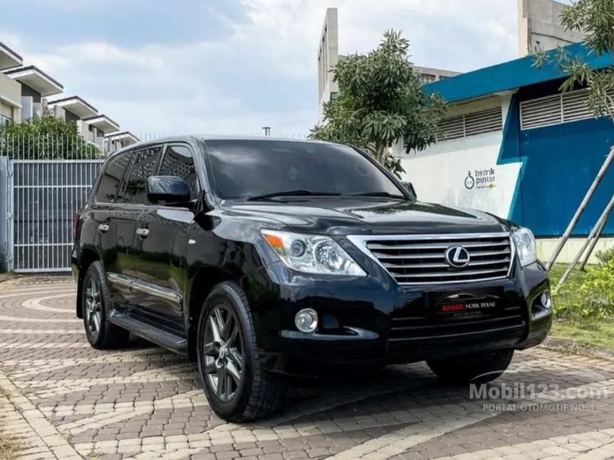 Jual Mobil Lexus LX570 2011 5.7 di DKI Jakarta Automatic SUV Hitam Rp 975.000.000 - 10063522 ...