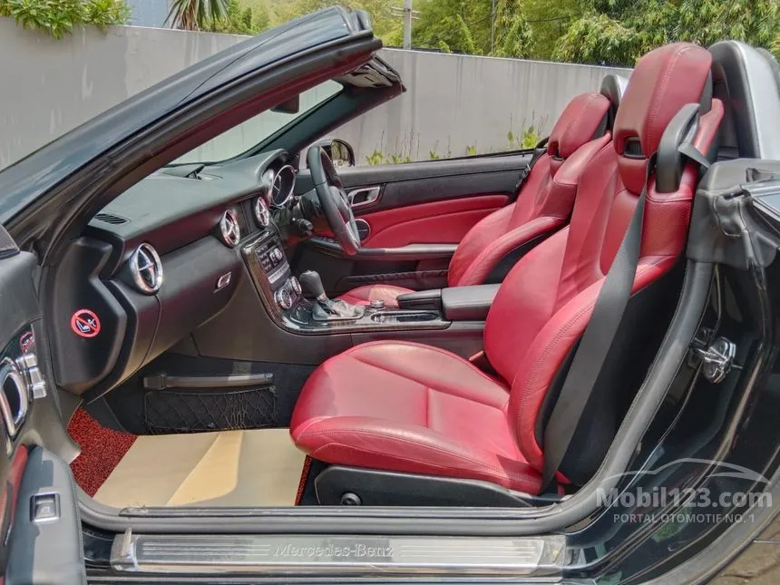 Jual Mobil Mercedes-Benz SLK250 2011 AMG 1.8 di Bali Automatic ...