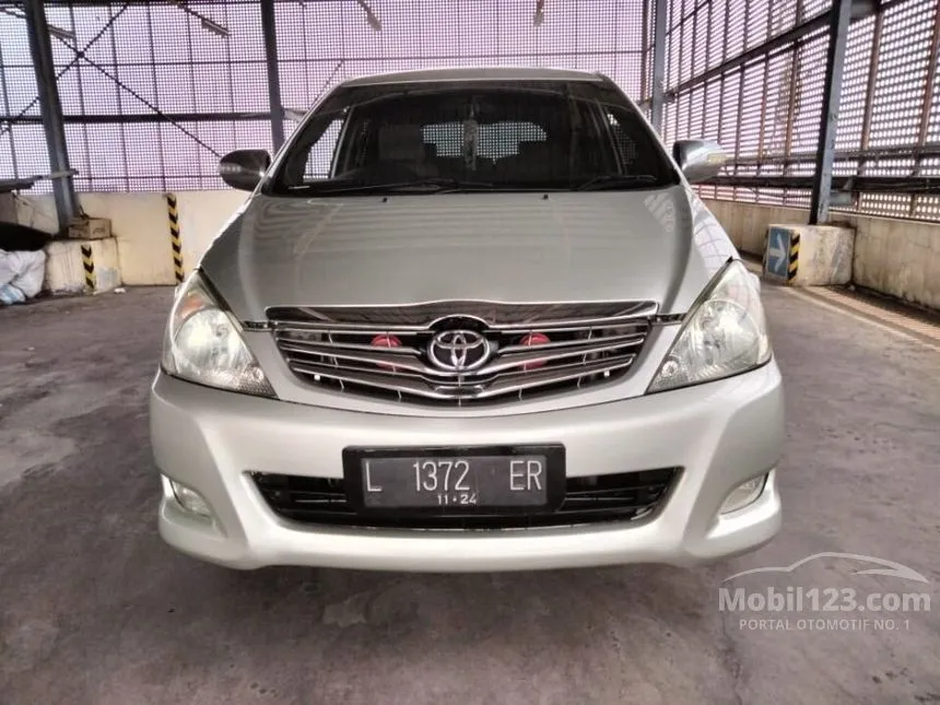 Jual Mobil Toyota Kijang Innova 2010 V 2.0 di Jawa Timur Automatic MPV ...