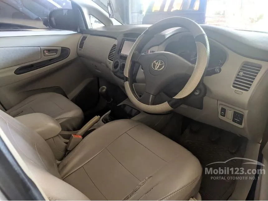 Jual Mobil Toyota Kijang Innova 2008 G 2.0 di Jawa Timur Manual MPV ...