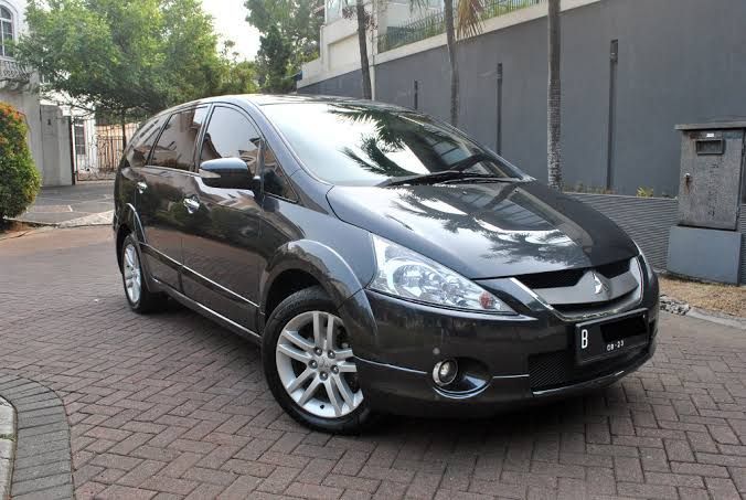Kelebihan dan Kekurangan Mitsubishi Grandis, MPV Mewah yang Rumit Dirawat - Panduan Pembeli ...