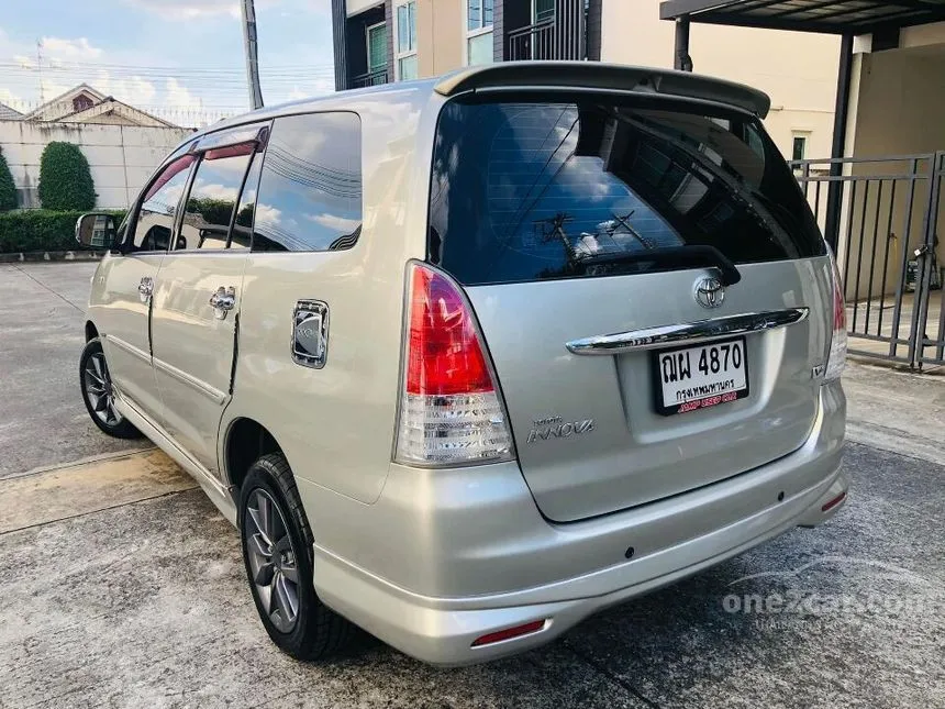 2009 Toyota Innova 2.0 (ปี 04-11) V Wagon for sale on One2car