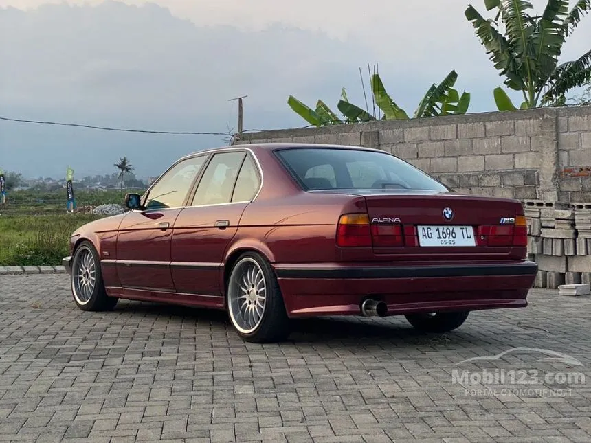 Jual Mobil BMW 520i 1993 E34 2.0 Automatic 2.0 di Jawa Timur Automatic Sedan Marun Rp 67.000.000 ...