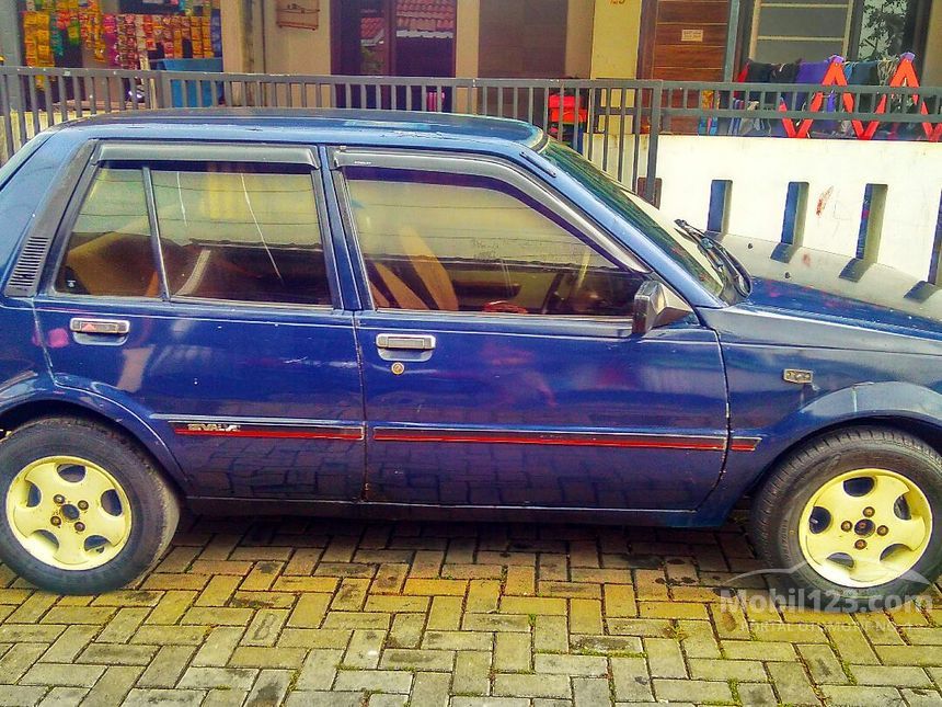 Jual Mobil Toyota Starlet 1986 1.0 di Jawa Barat Manual Hatchback Biru ...
