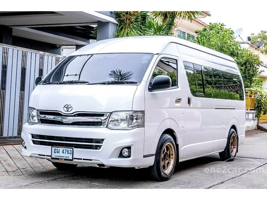 2013 Toyota Hiace 2.5 COMMUTER (ปี 05-16) D4D Van for sale on One2car