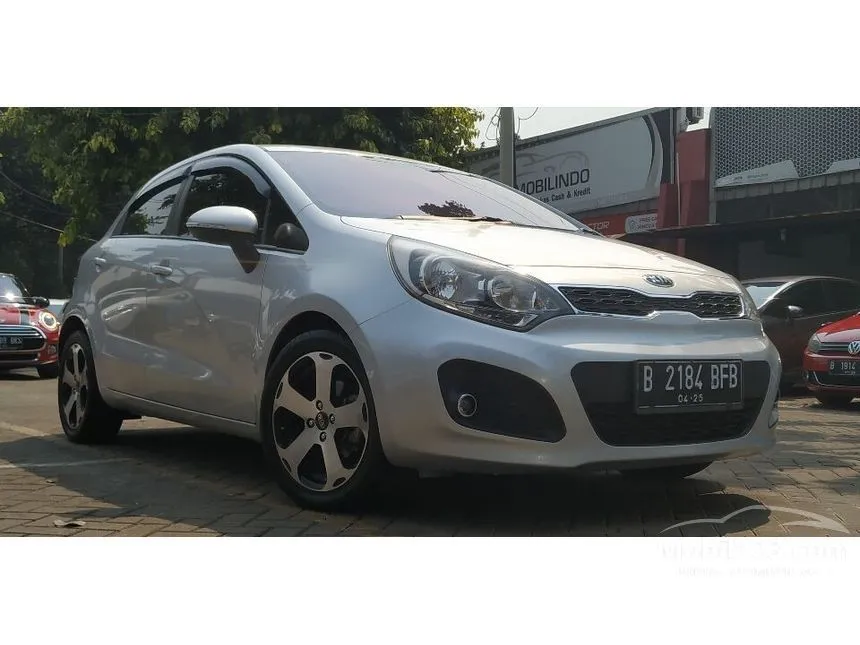 Jual Mobil KIA Rio 2014 1.4 di DKI Jakarta Automatic Hatchback Silver ...