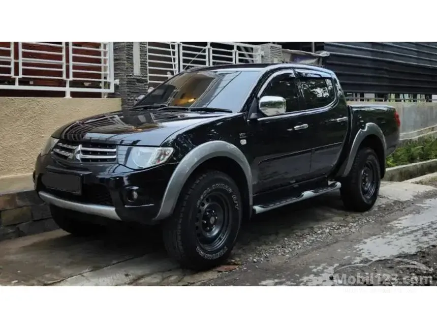 Jual Mobil Mitsubishi Strada Triton 2014 Exceed Hi-Power 2.5 di ...