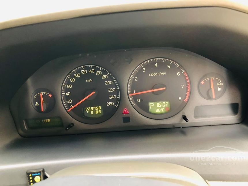 Volvo XC70 2003 2.3 in กรุงเทพและปริมณฑล Automatic SUV สีเขียว for ...