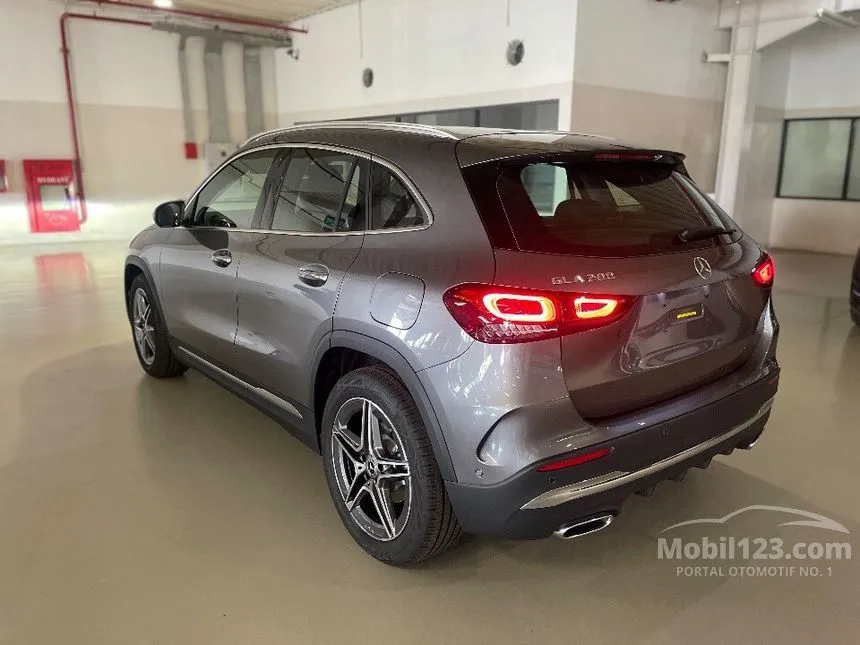 Jual Mobil Mercedes-Benz GLA200 2023 AMG Line 1.3 di DKI Jakarta ...