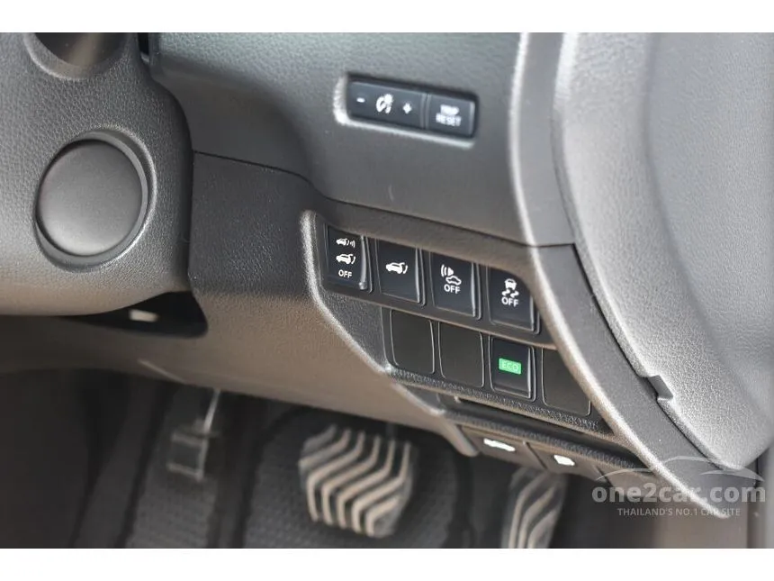 2016 Nissan X-Trail 2.0 (ปี 15-19) V Hybrid 4WD SUV for sale on One2car