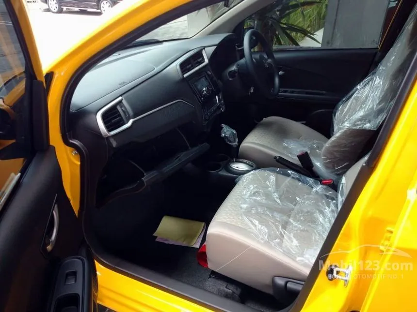 Jual Mobil Honda Brio 2022 E Satya 1.2 di Jawa Barat Automatic ...