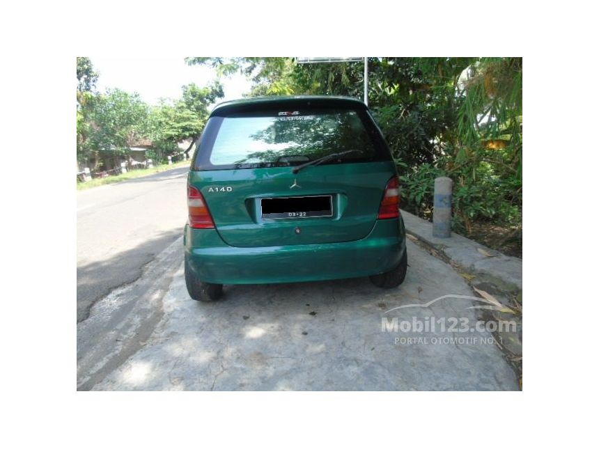 Jual Mobil Mercedes-Benz A140 2000 Classic 1.4 di Jawa Timur Manual ...