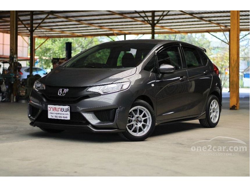 2016 Honda Jazz 1.5 (ปี 14-18) S i-VTEC Hatchback for sale on One2car