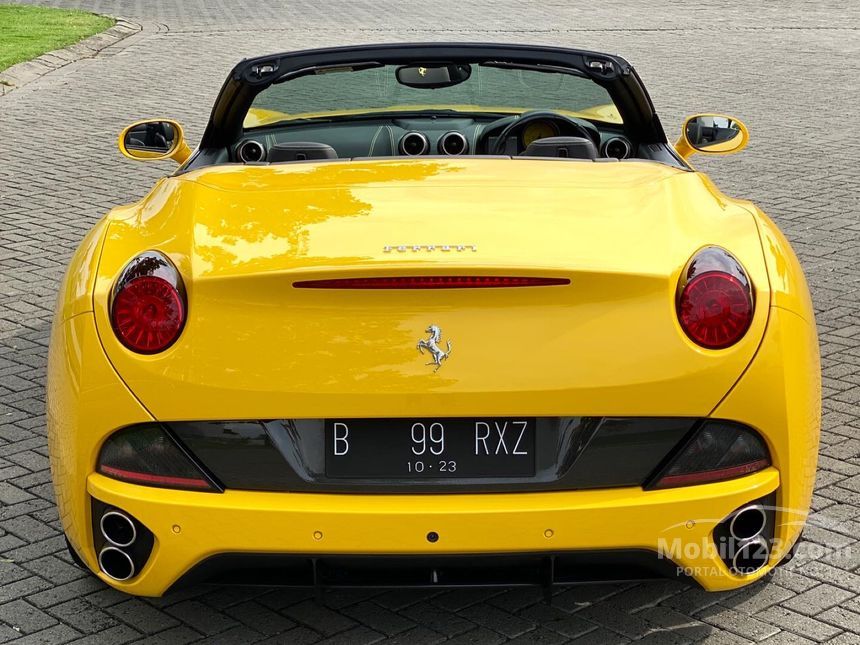 Jual Mobil Ferrari California 2013 California 4.3 di Jawa Timur ...